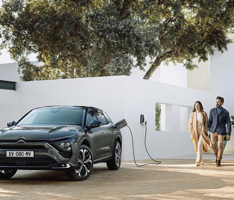 Lading av elbiler og ladbare hybrider | Citroën Norge